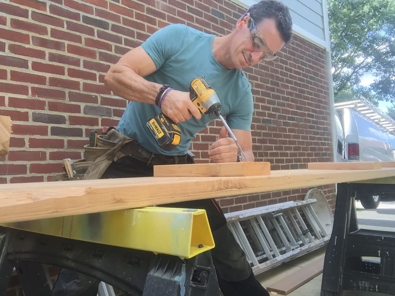 How to make a miter saw work bench with framing lumber ‣ MyFixitUpLife