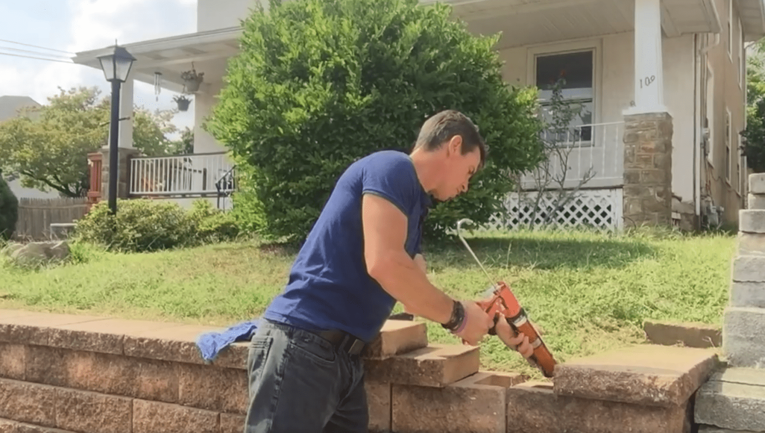 How to fix a concrete retaining wall’s loose capstone ‣ MyFixitUpLife