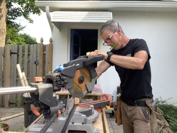 Tool Review: Evolution’s 10-inch sliding miter saw ‣ MyFixitUpLife