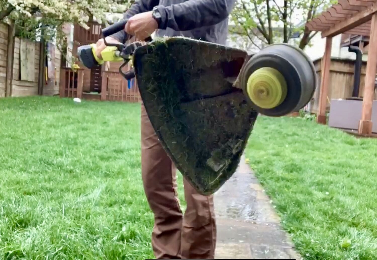 Tool Review: Ryobi 40-Volt String Trimmer ‣ MyFixitUpLife