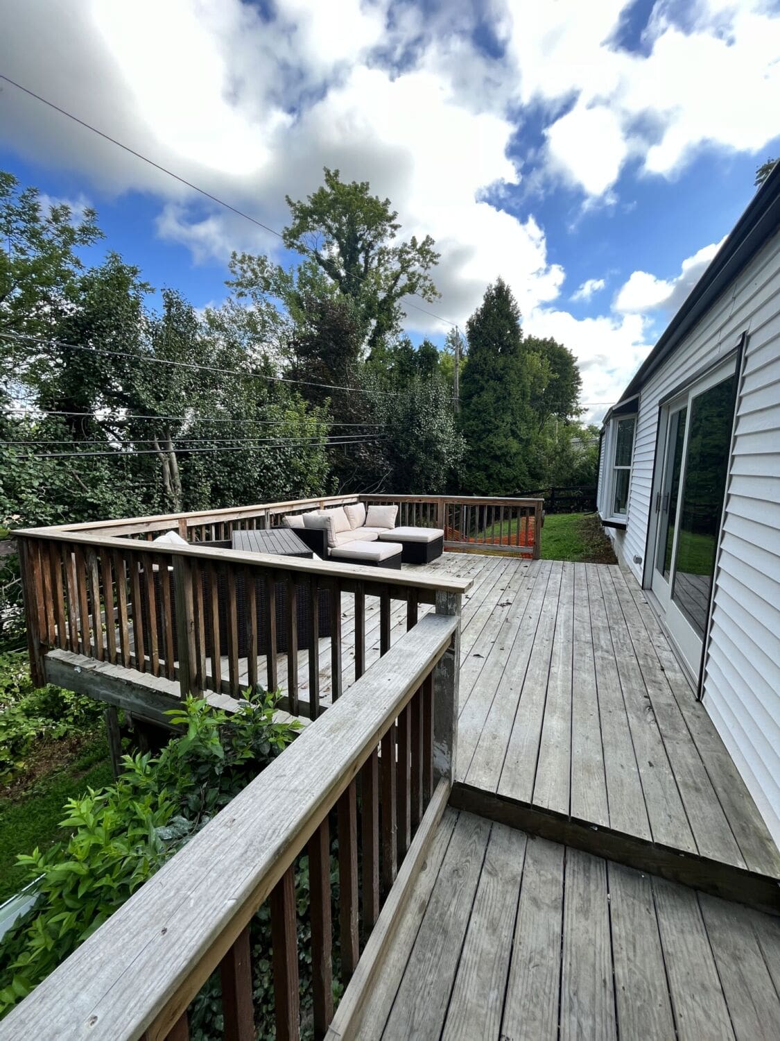 Fixing a Flip: Deck makeover with cable railing system ‣ MyFixitUpLife