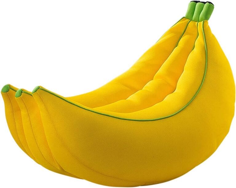 Totally bananas about bananas home decor. ‣ MyFixitUpLife
