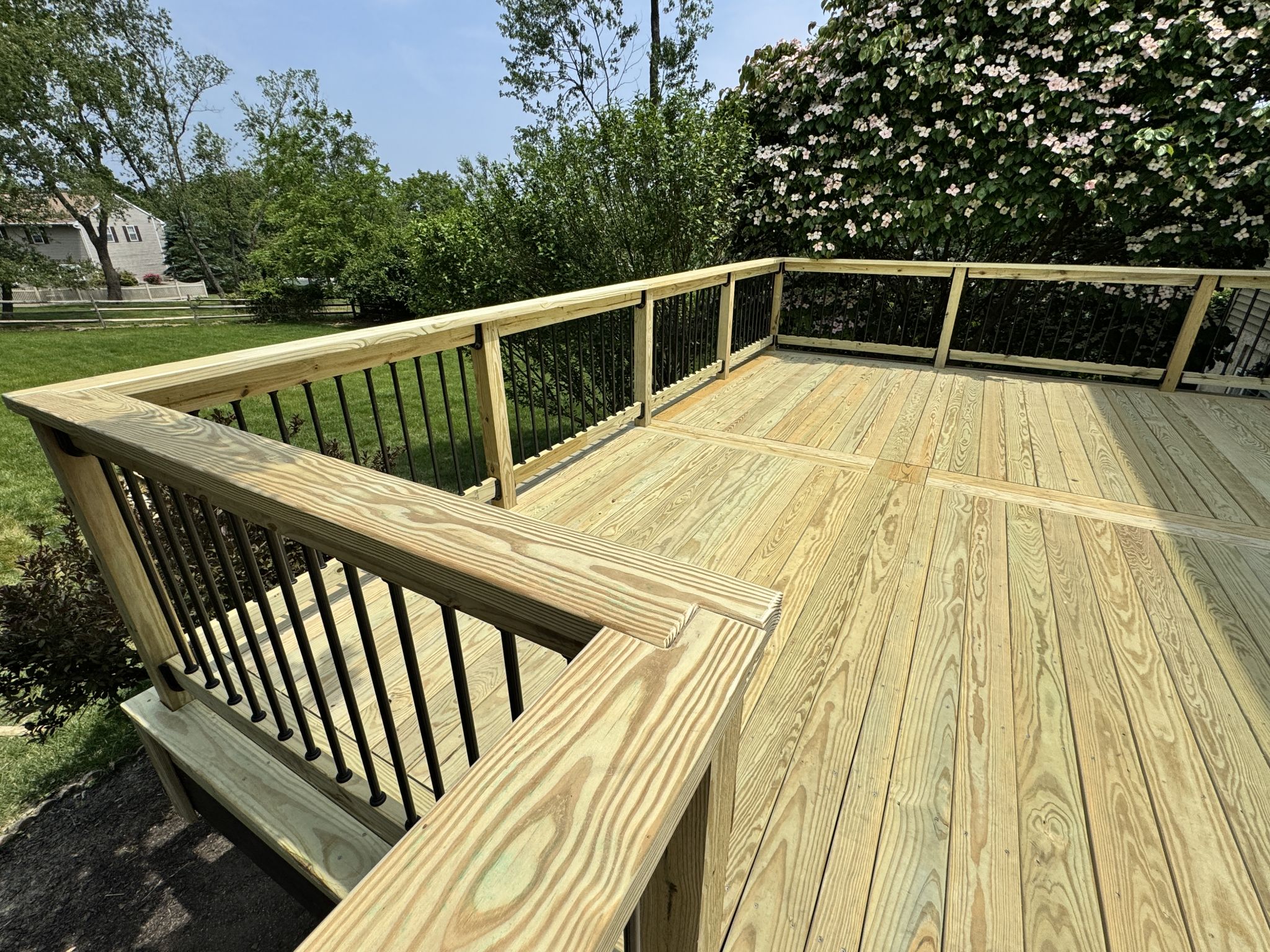 How to Detail a Curved Deck Railing Top Cap ‣ MyFixitUpLife